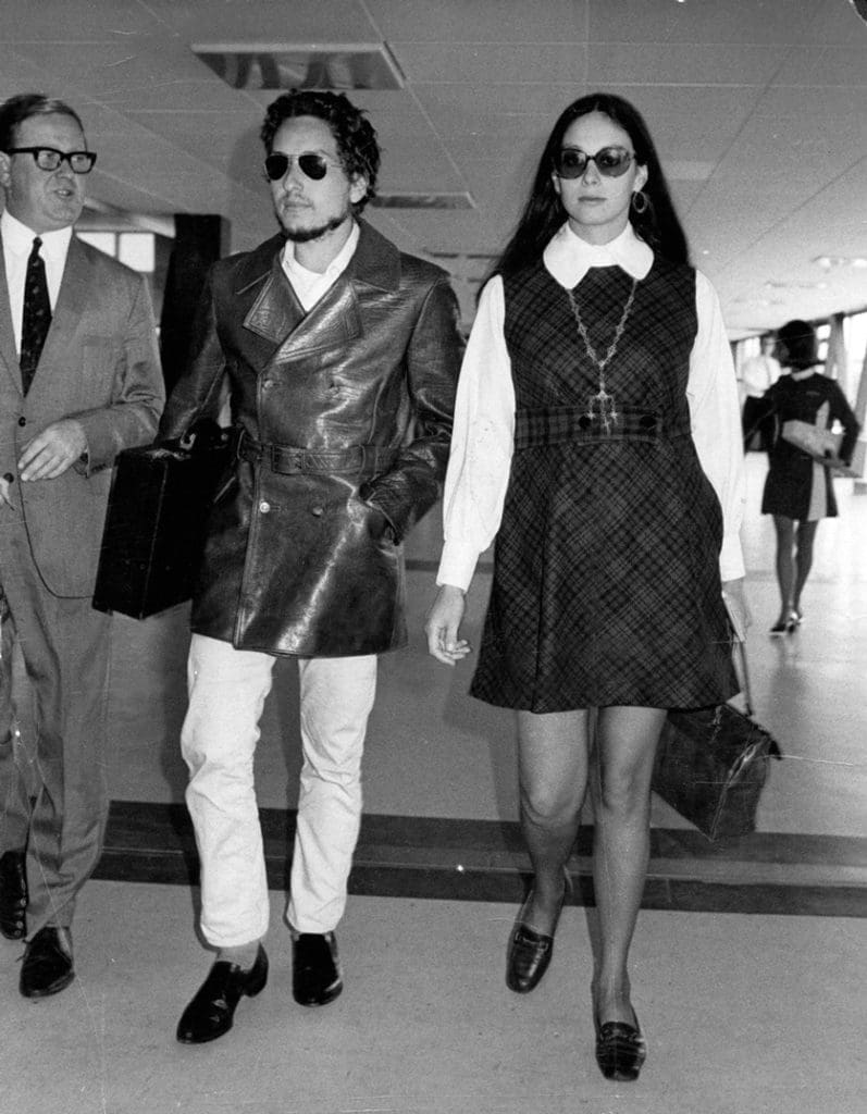 A Look at Bob Dylan's Style Evolution | Artful Living Magazine