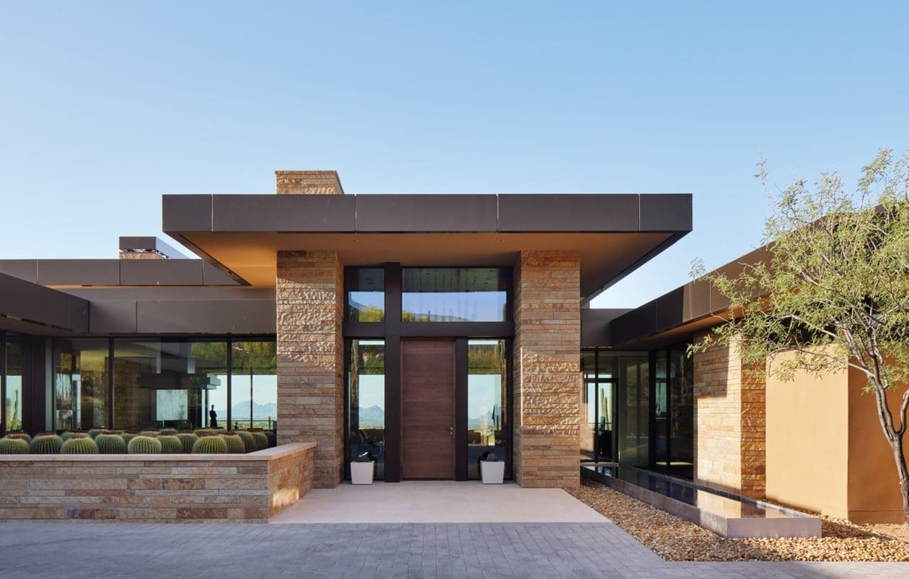 Charles Stinson Crafts an Arizona Getaway | Artful Living Magazine