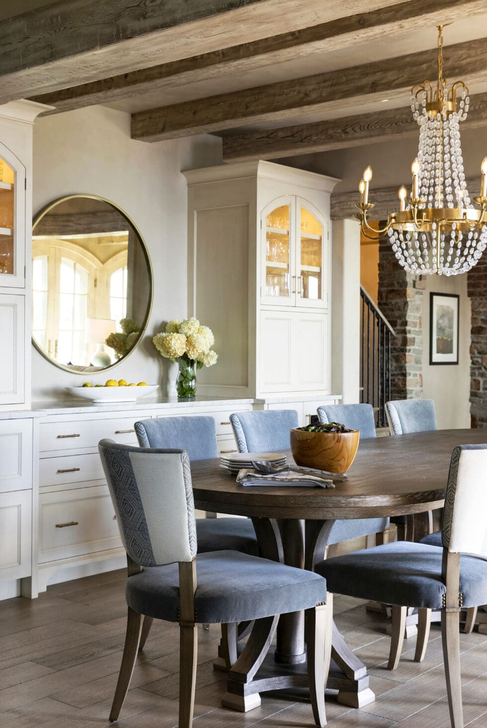 The Sitting Room Studio Transforms a Sophisticated Lakeside Manor ...