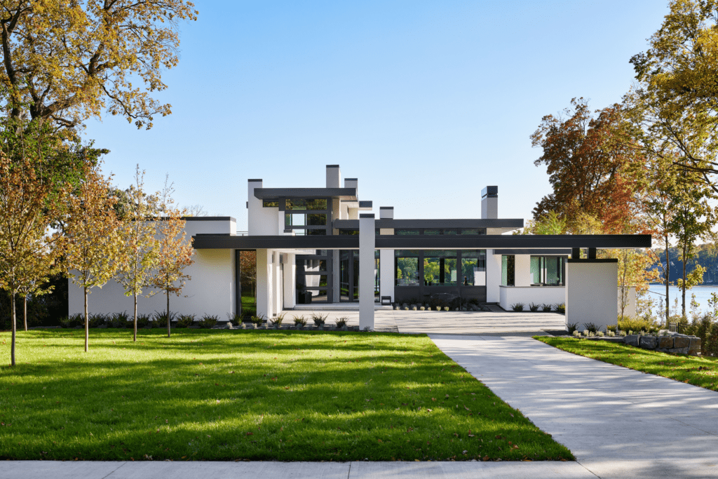 Charles Stinson and Jyland Craft a Lake Minnetonka Masterpiece | Artful ...