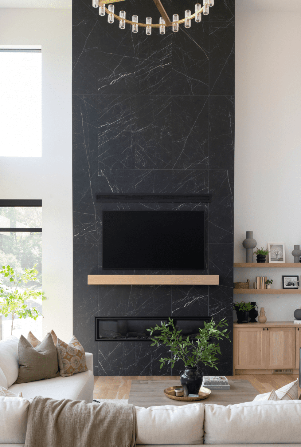 Jackson Strom Architecture Crafts a Sophisticated Lake Haven | Artful ...