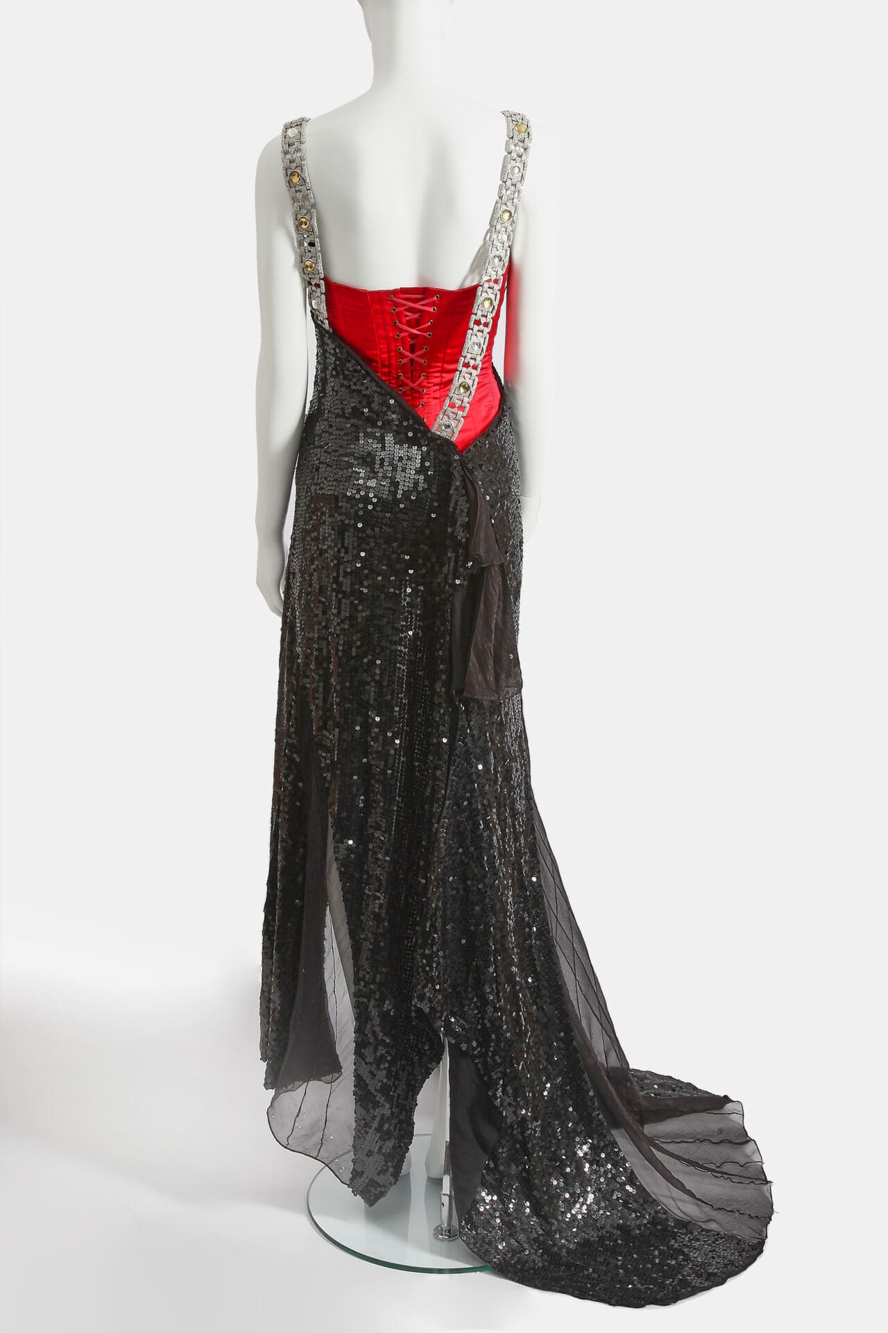 At Auction: Inside the Buzzy World of Haute Couture Sales | Artful ...