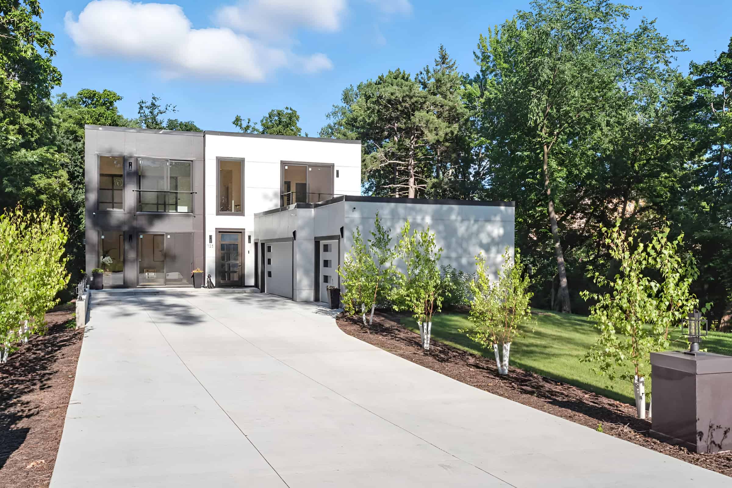 Hot Property: 1125 Tyrol Trail, Golden Valley | Artful Living Magazine