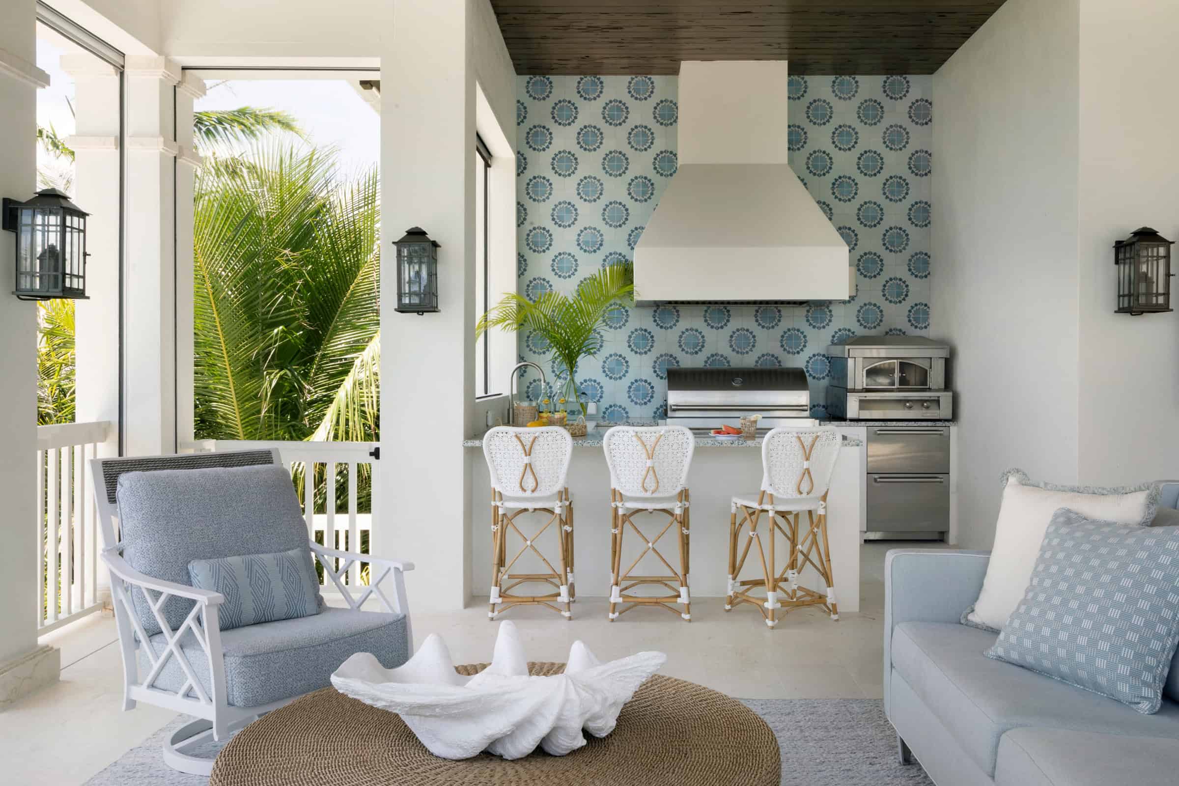 Tour a Joy-Filled Florida Vacation Home by Fiddlehead Design Group ...