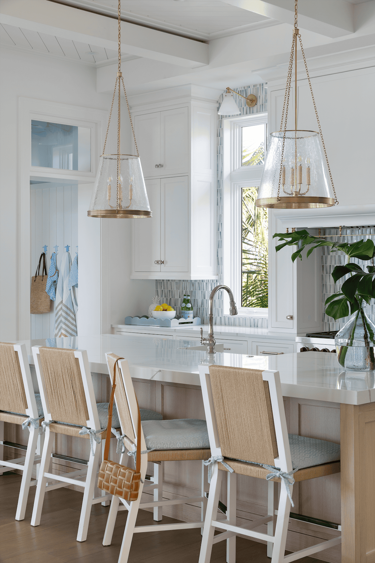 Tour a Joy-Filled Florida Vacation Home by Fiddlehead Design Group ...